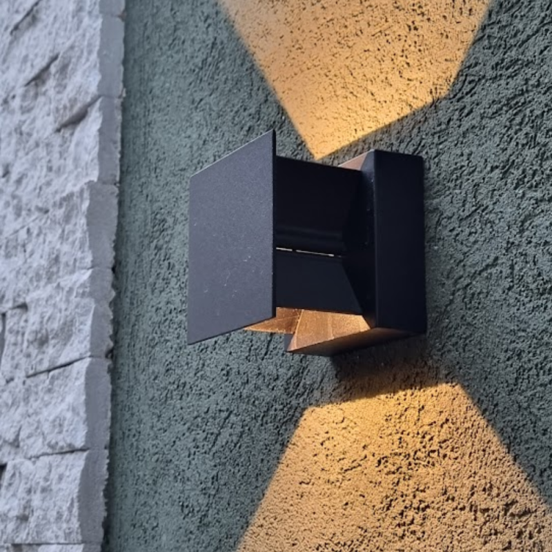 Arandela Quasar Duplo facho Regulável - Interlight